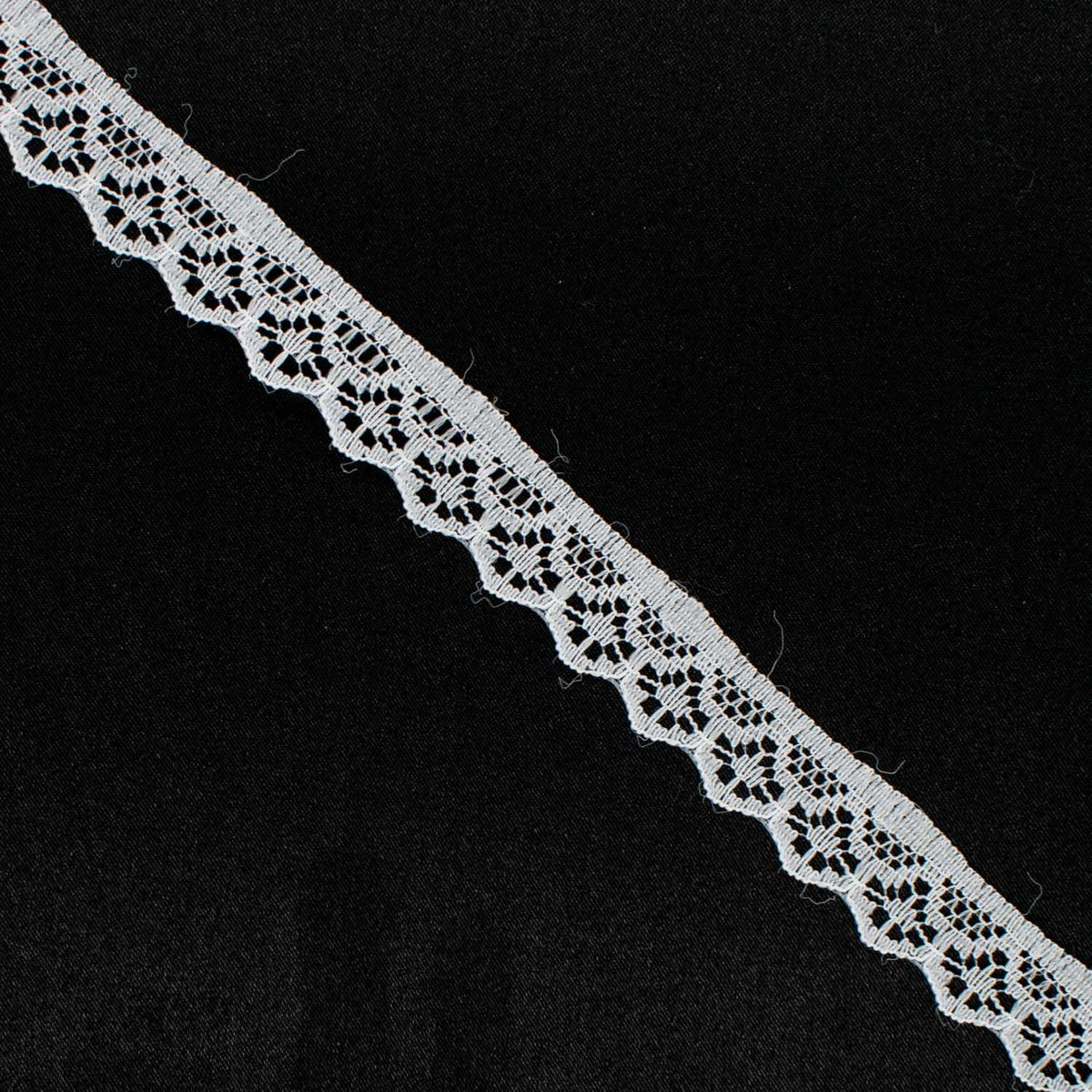 Nylon Lace Trim Design-5 17mm – Homecraft Textiles