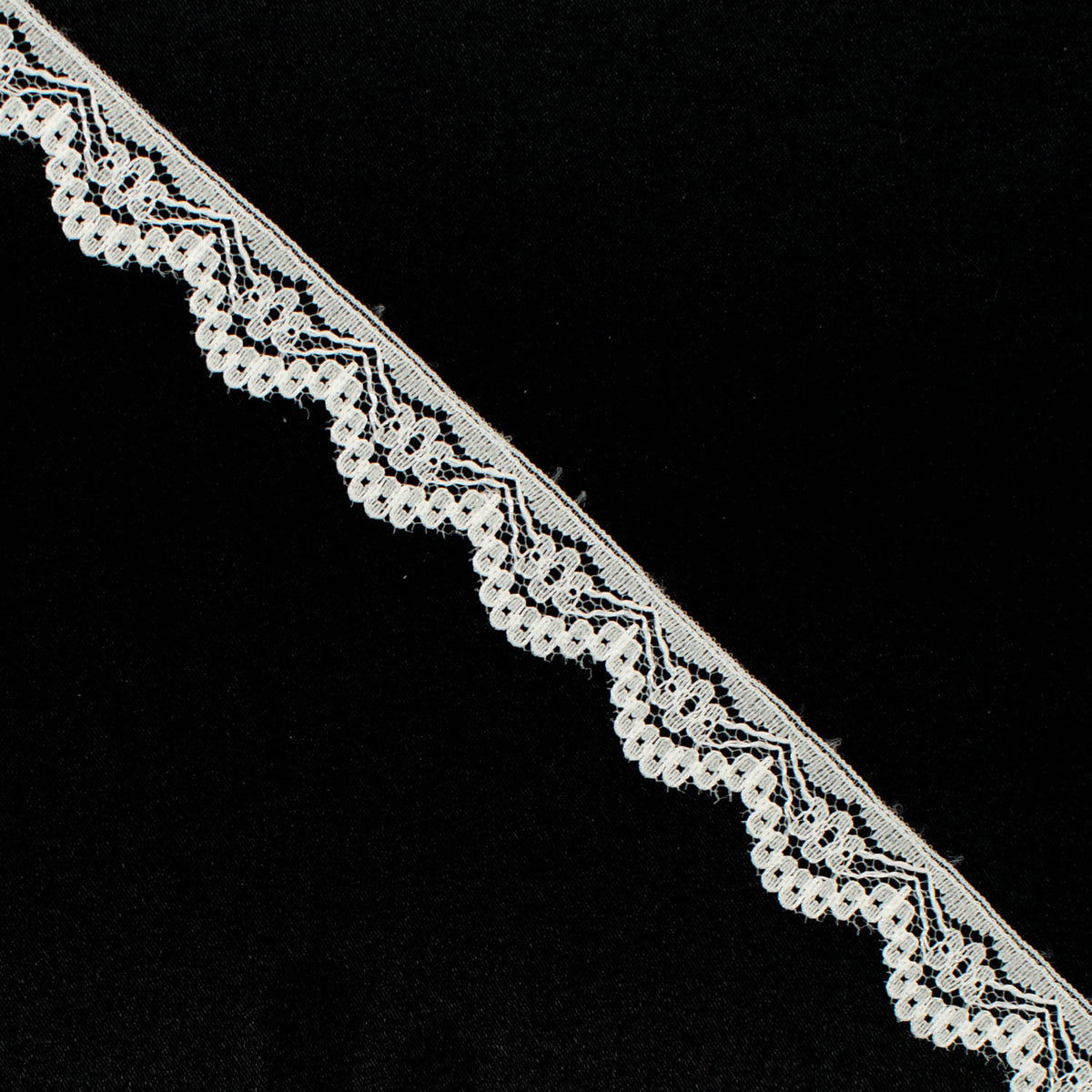 Nylon Lace Trim Design-5 17mm – Homecraft Textiles