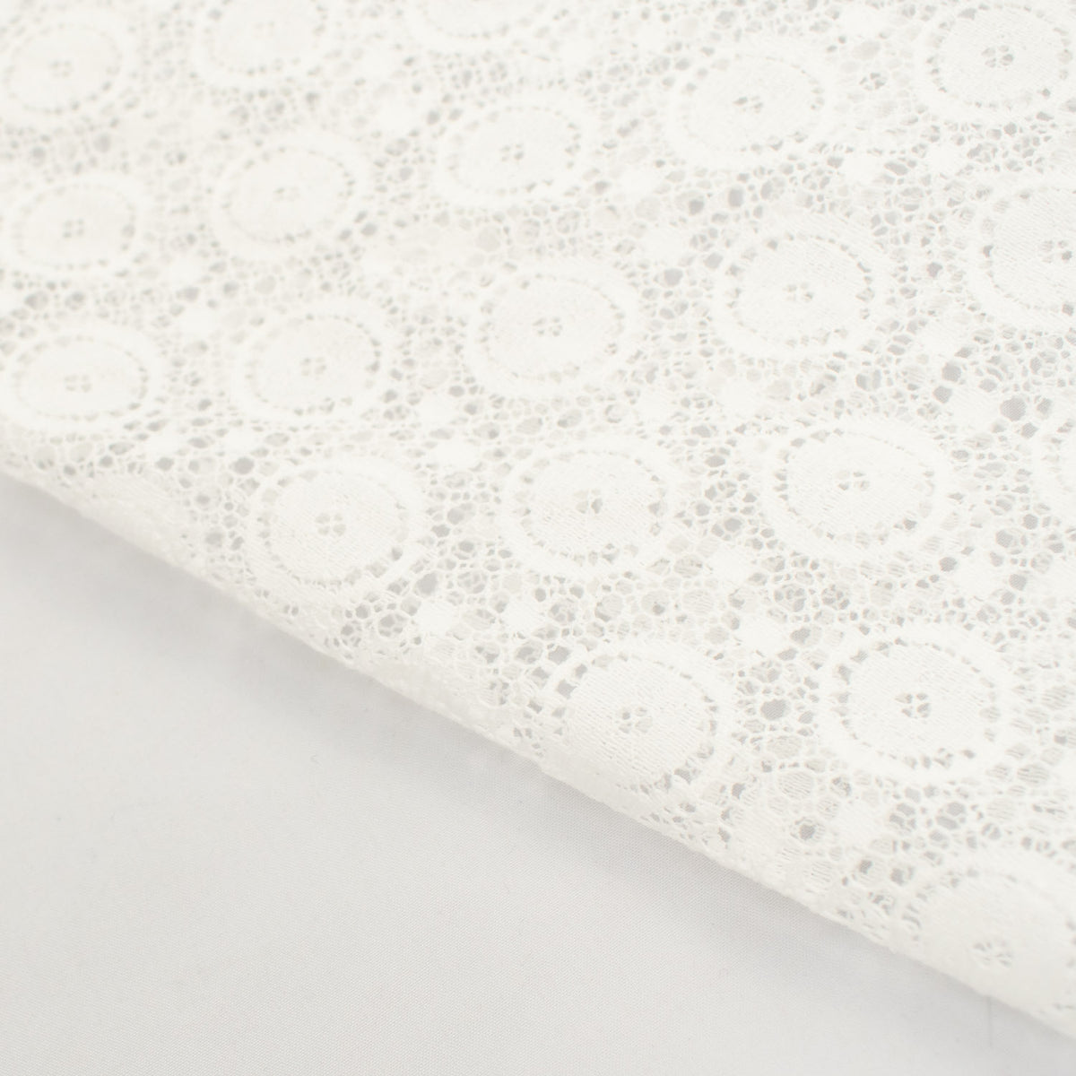 Light Weight White Hollow Circle Lace – Homecraft Textiles