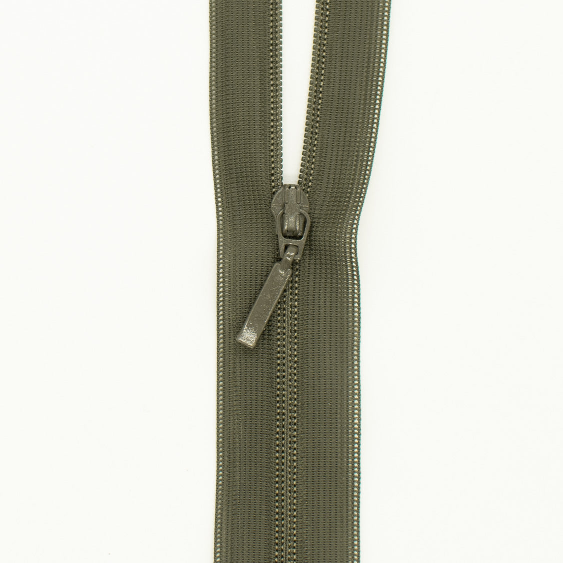 Open End Invisible Zip 60CM – Homecraft Textiles