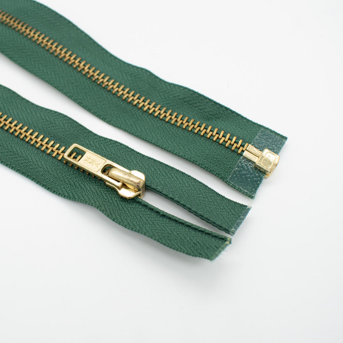 YKK Open End Heavy Duty Metal Zip 70CM – Homecraft Textiles