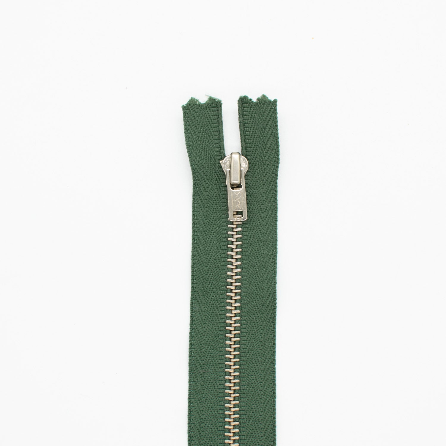YKK Closed End Metal Zip 28CM – Homecraft Textiles